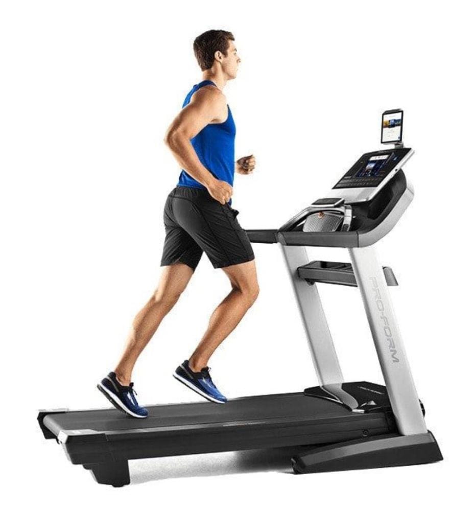 Pro-Form Treadmill Performance 400i - Black | DeinDeal