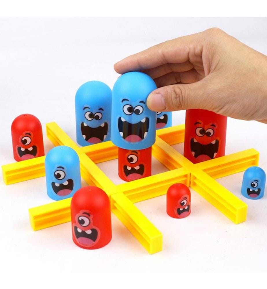 Totally Trendy Tic Tac Toe Gobble - Multicolored | DeinDeal