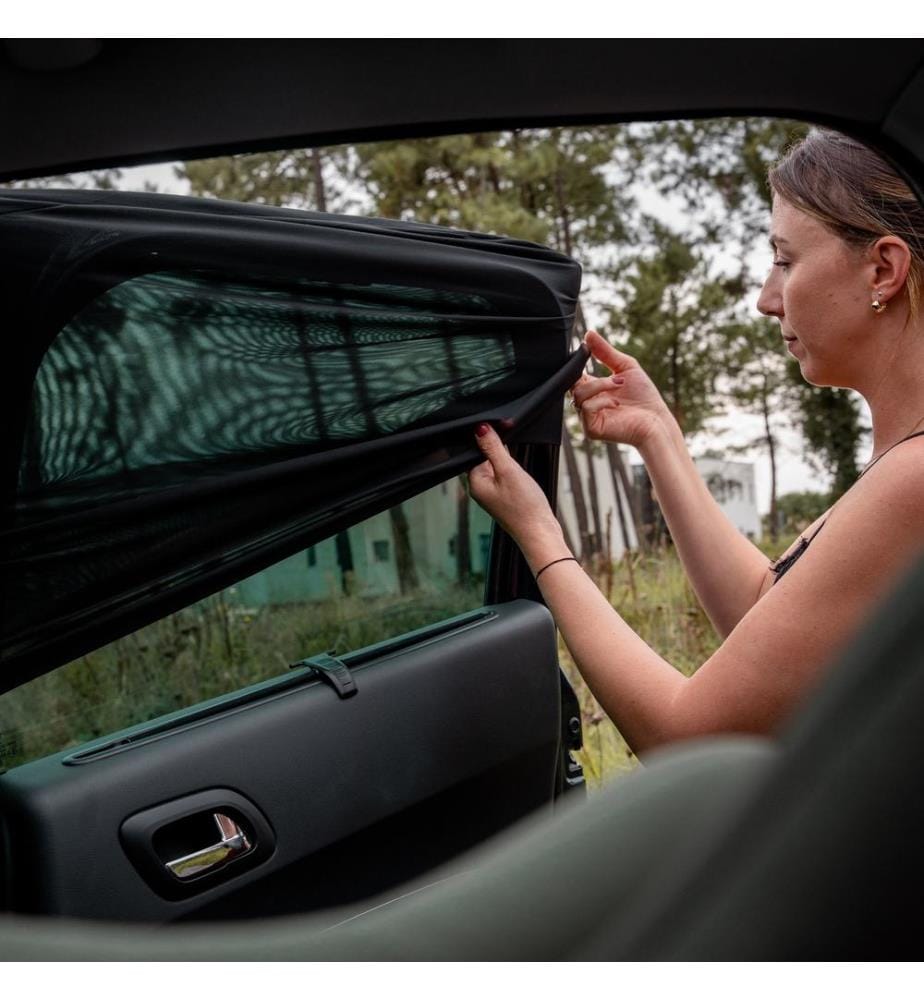 Ezimoov Ezi sun protection socks for the car Med… | DeinDeal