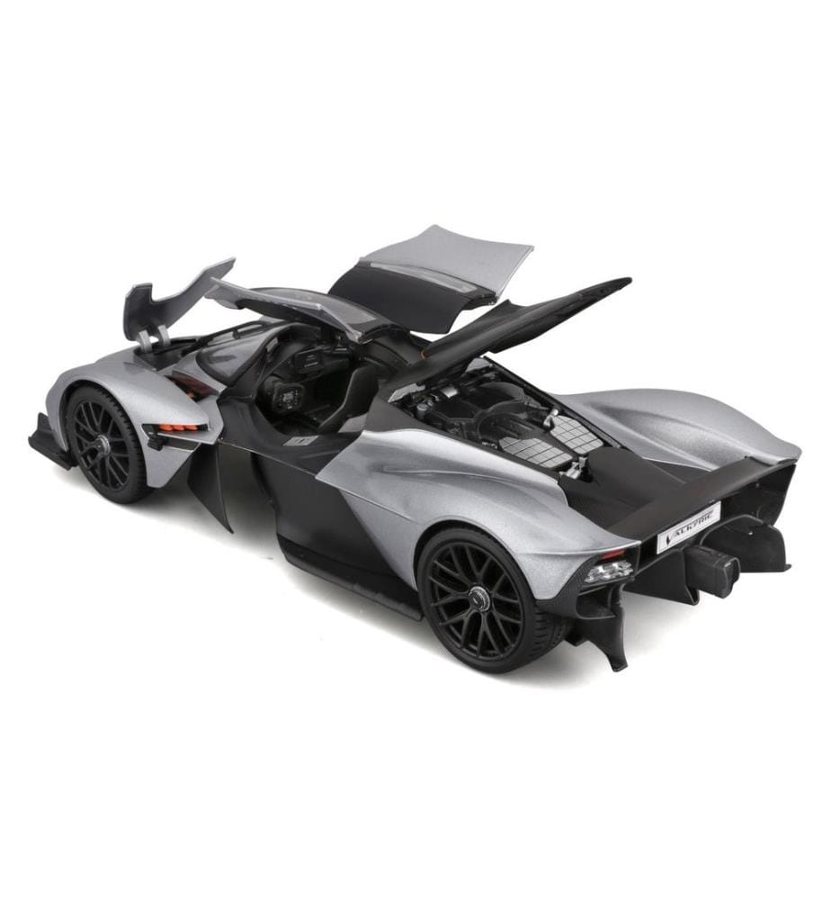 Maisto Aston Martin Valkyrie 2022 1/18 silver cl… | DeinDeal