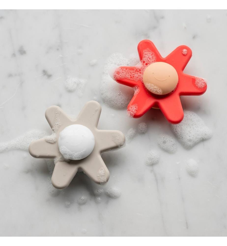 Nattou Badespielzeug Spinner Blume beige | DeinDeal