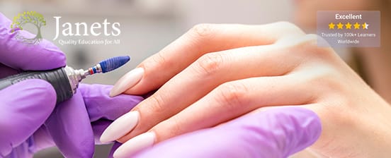 Cours en ligne certifié en design d'ongles | DeinDeal